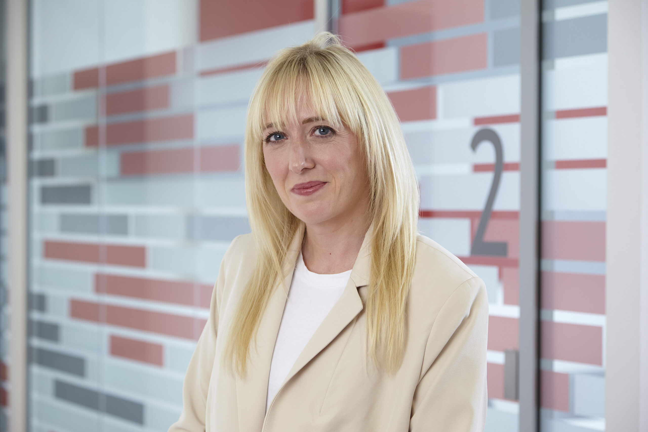 Laura Tracey | Meet The Team | Kuits Solicitors